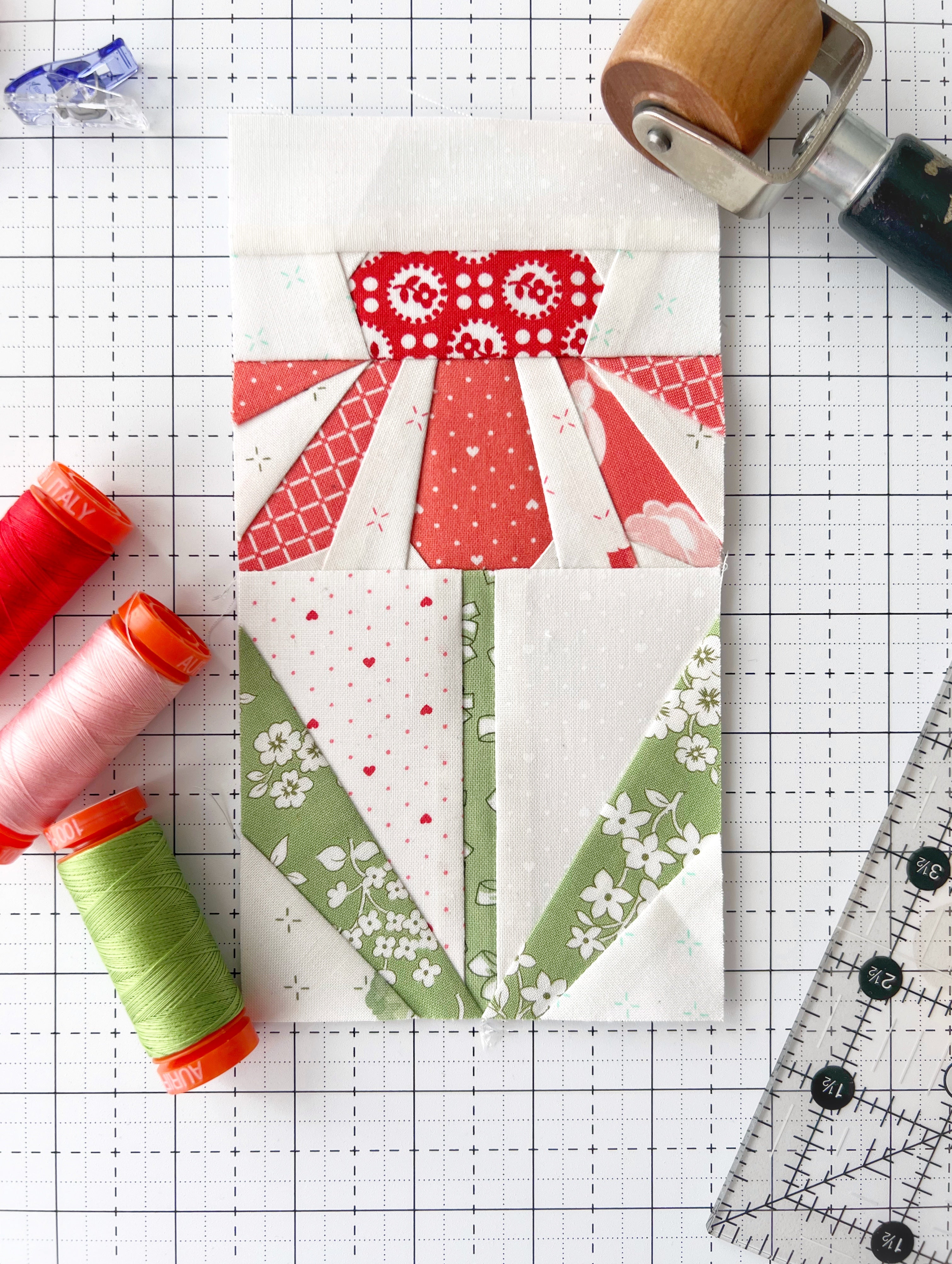 Garden Flower FPP quilt block - PDF pattern – Lou Orth Designs - Modern ...